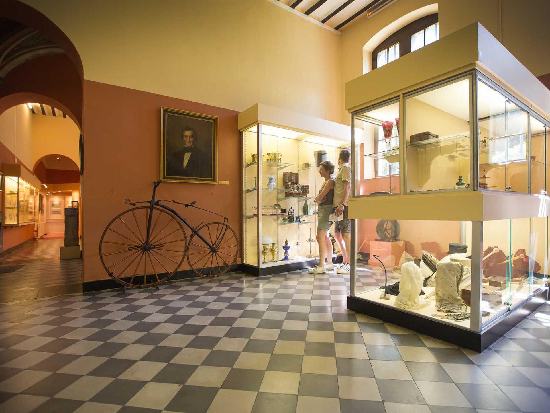 Huy, pour les férus d’histoire et de culture | Maison du Tourisme ...