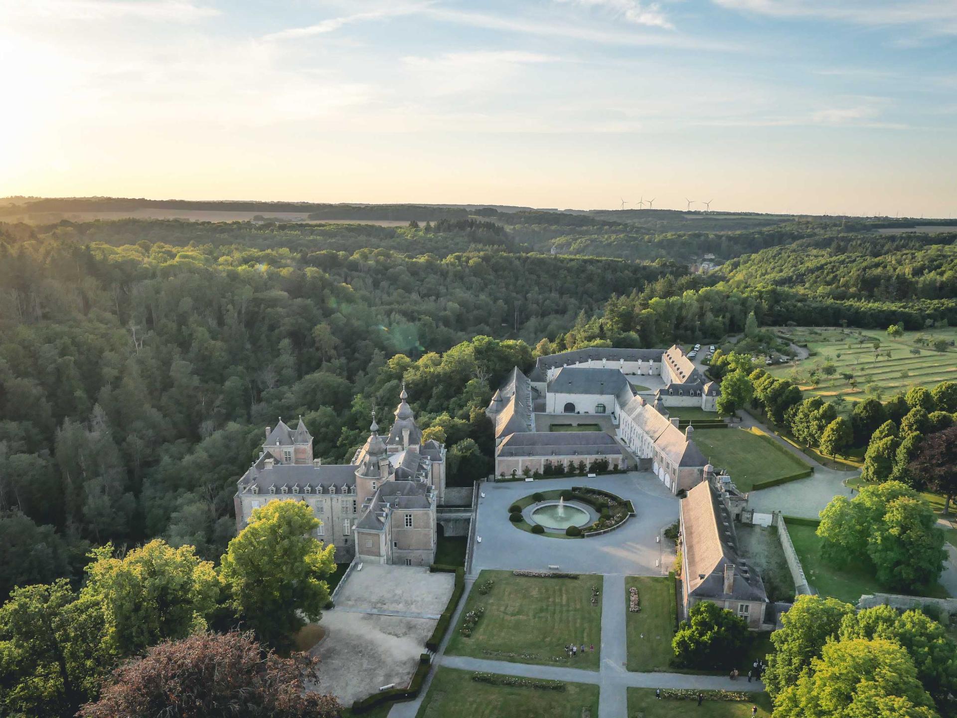 Château de Modave, een inspiratie voor Versailles | Toeristische dienst ...