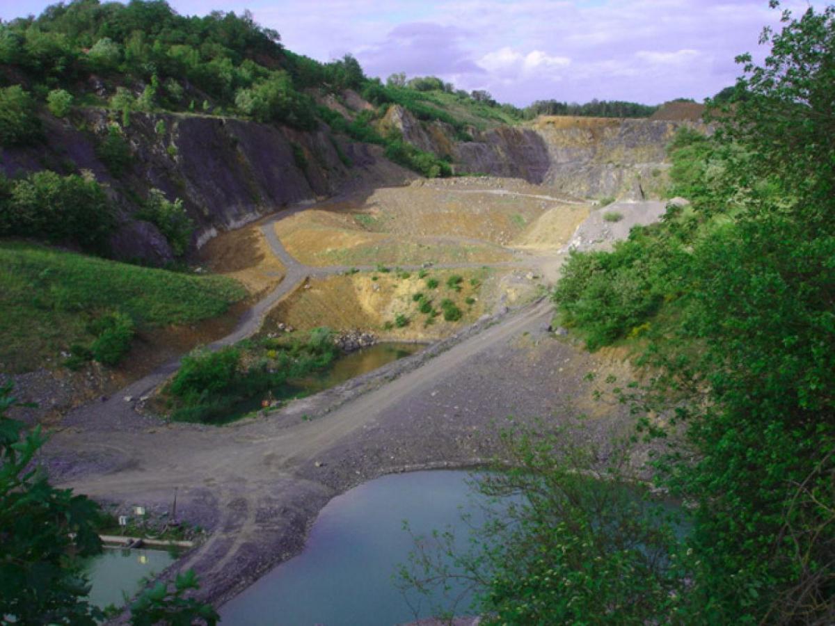 Ongewone wandelingen in de steengroeve van Ampsin | Toeristische dienst Terres-de-Meuse